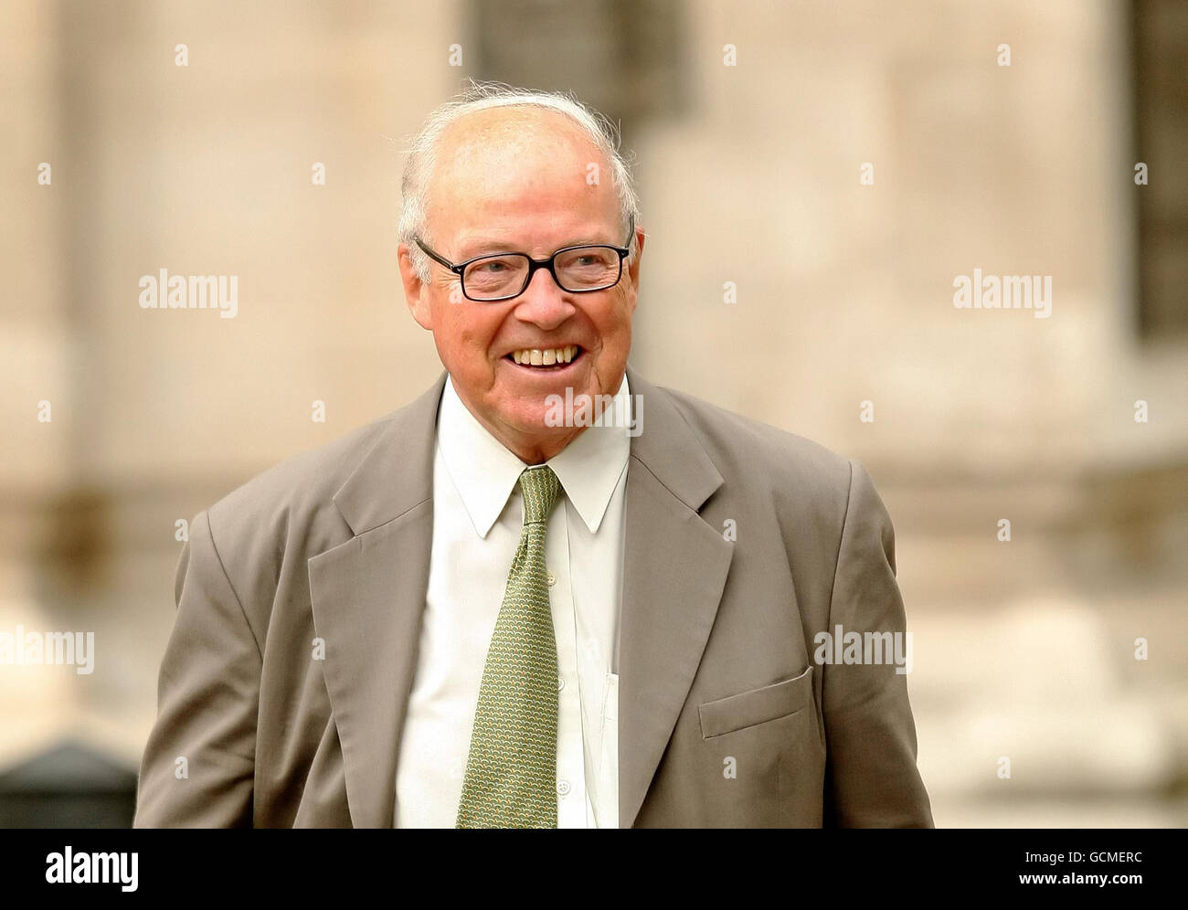 Ancien inpecteur d'armes en chef dr hans blix Banque de photographies ...