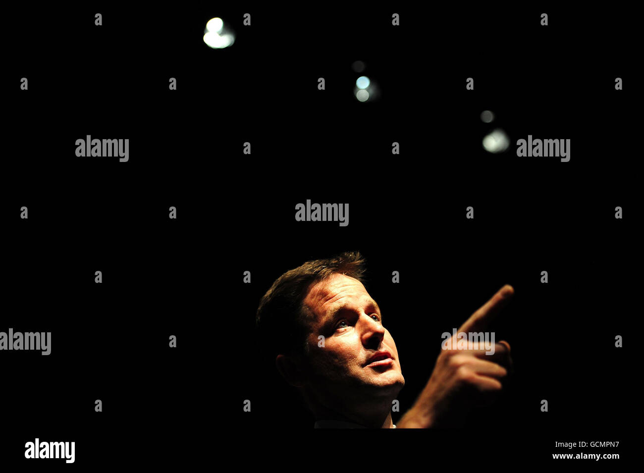 Nick clegg visite le nord est Banque de photographies et d’images à ...