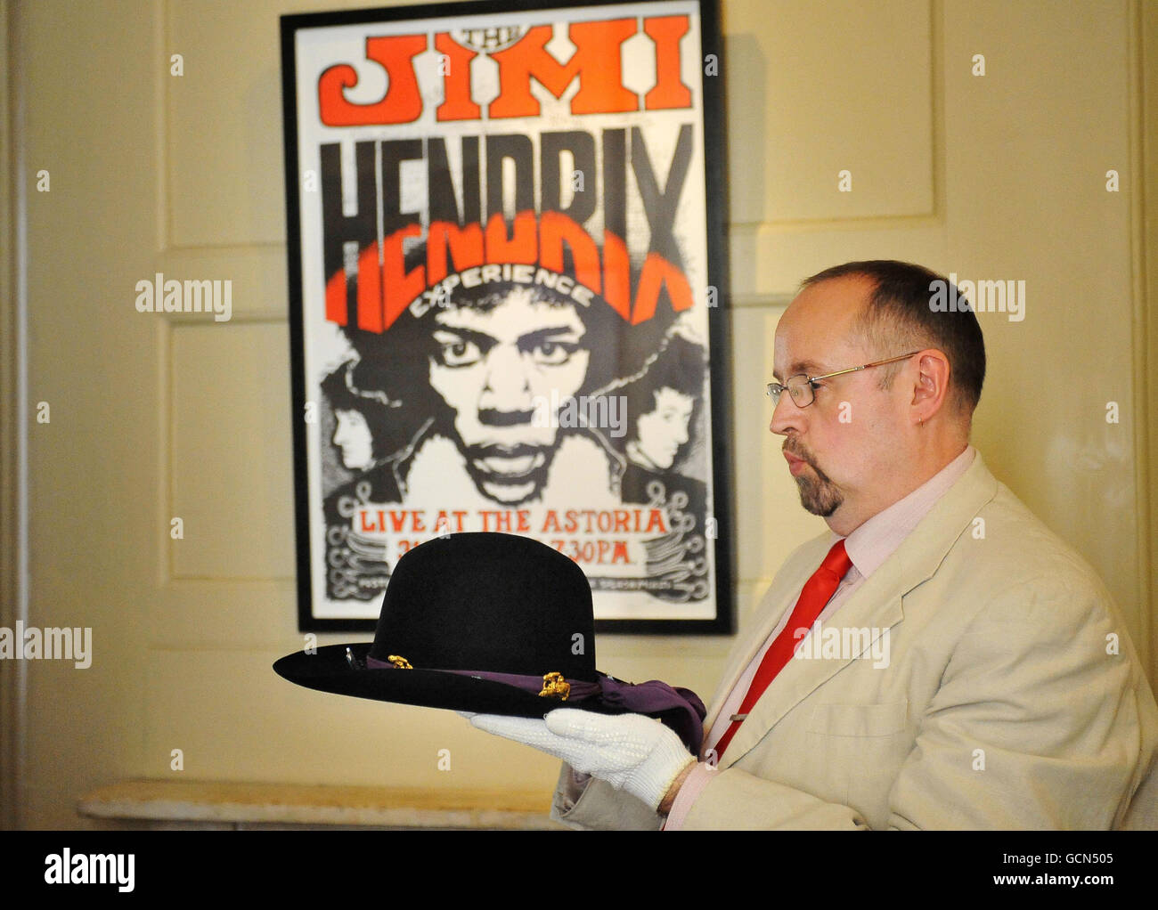Showbiz hendrix demi longueur mi noir mangdm Banque de photographies et ...