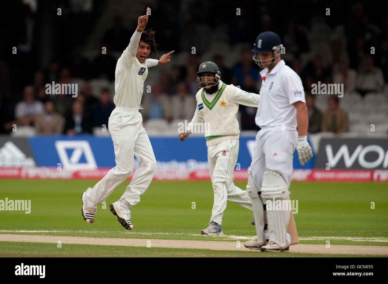 Mohammad Amir, le Pakistan, a lancé avec succès un appel pour le ...