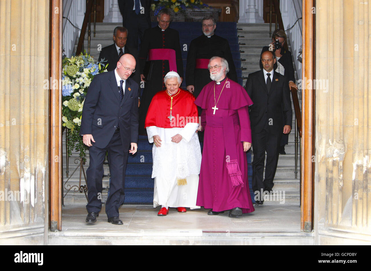 Dr rowan williams quitte lambeth palace Banque de photographies et d ...