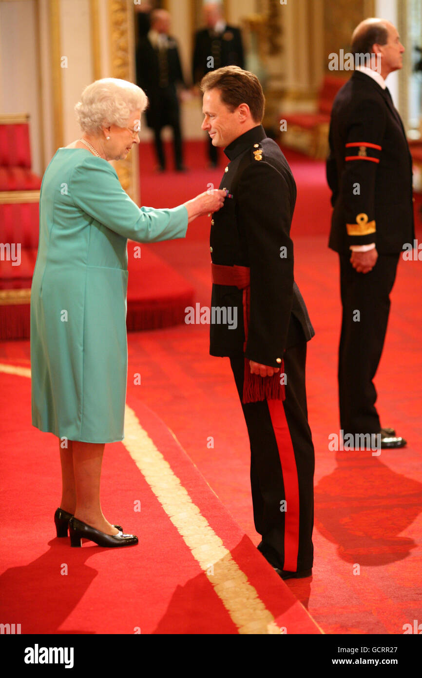 Lieutenant colonel roland walker of the grenadier guards Banque de ...