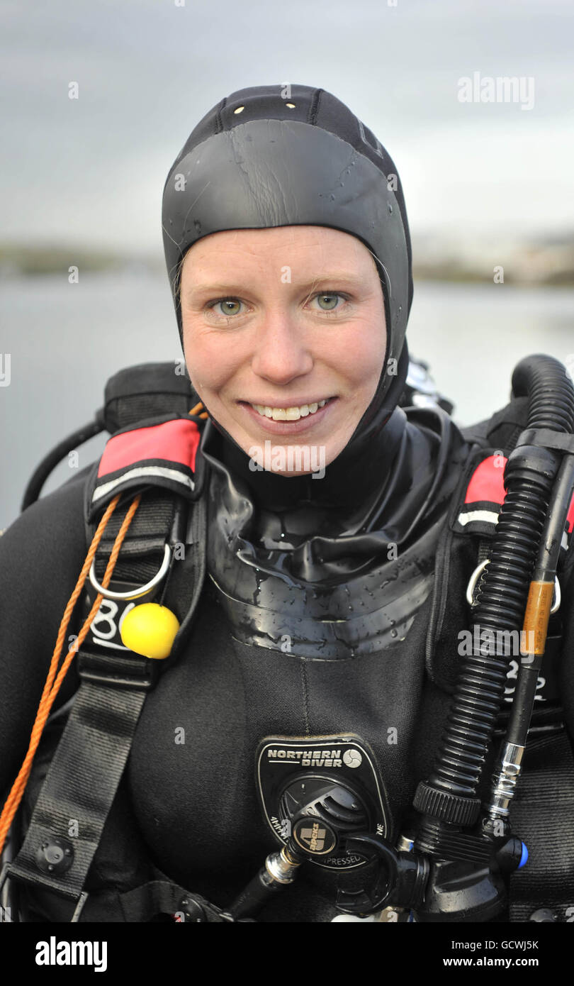 Catherine Ker, âgée de 28 ans, d'Alton dans le Hampshire, à l'école de ...