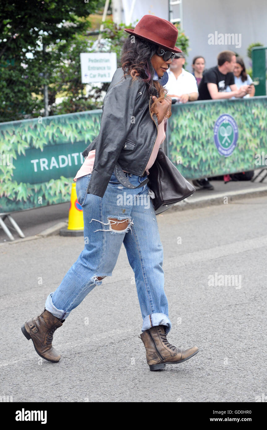 Lyndrea price and serena williams Banque de photographies et d’images à ...