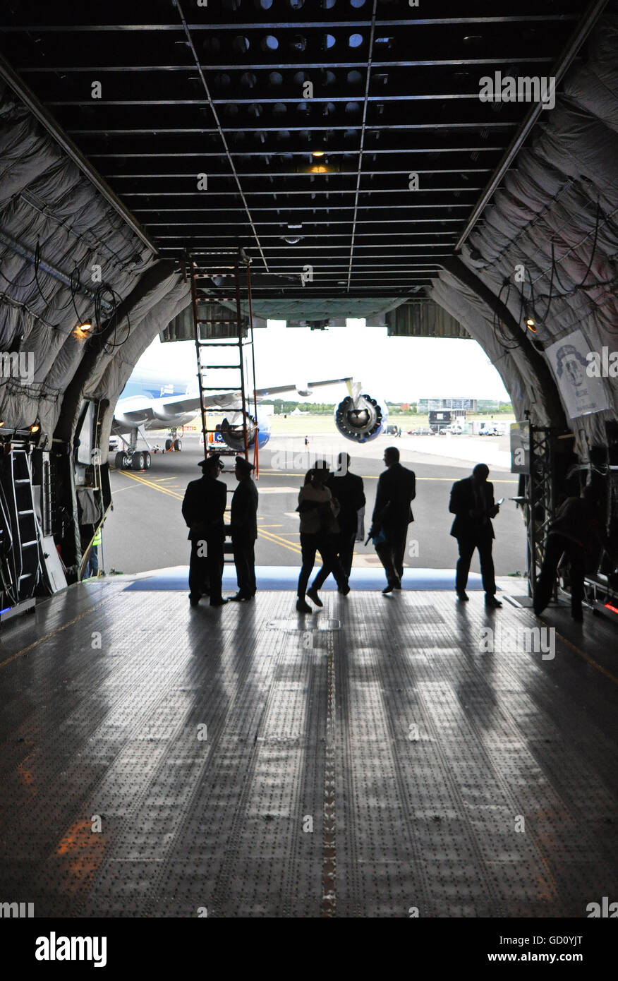 Farnborough International Airshow 2016. L'intérieur de la soute d ...