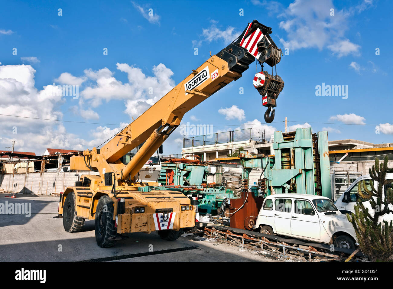 Grue de rue Banque de photographies et d’images à haute résolution - Alamy