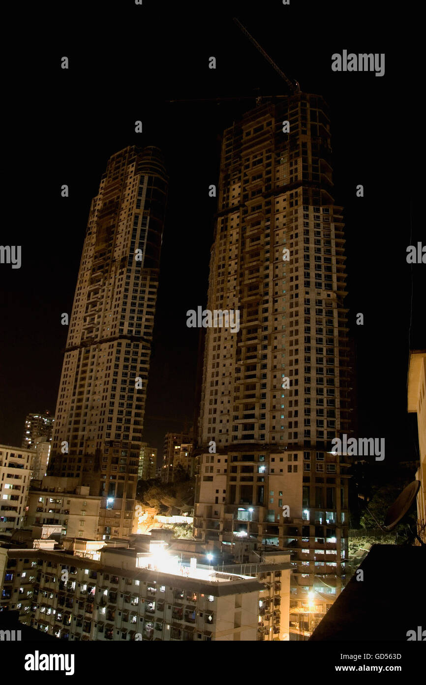 Tardeo towers Banque de photographies et d’images à haute résolution ...