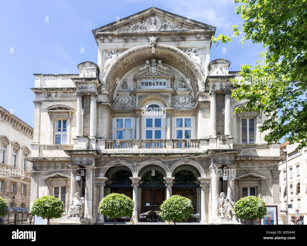 Avignon opera Banque de photographies et d’images à haute résolution ...