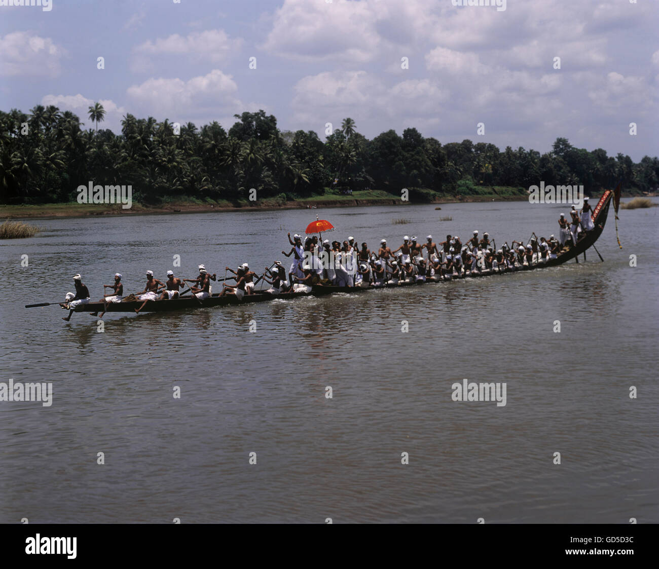 Aranmula boat race Banque de photographies et d’images à haute ...
