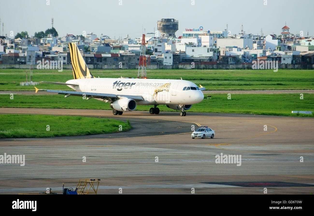 Avion de tigre Banque de photographies et d’images à haute résolution ...