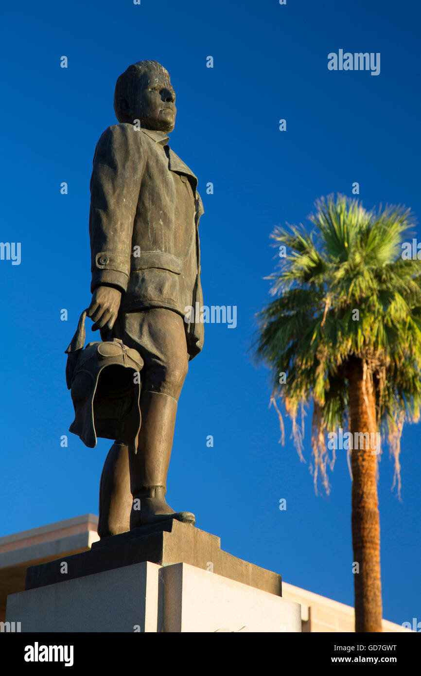 Memorial lt frank luke jr statue Banque de photographies et d’images à ...