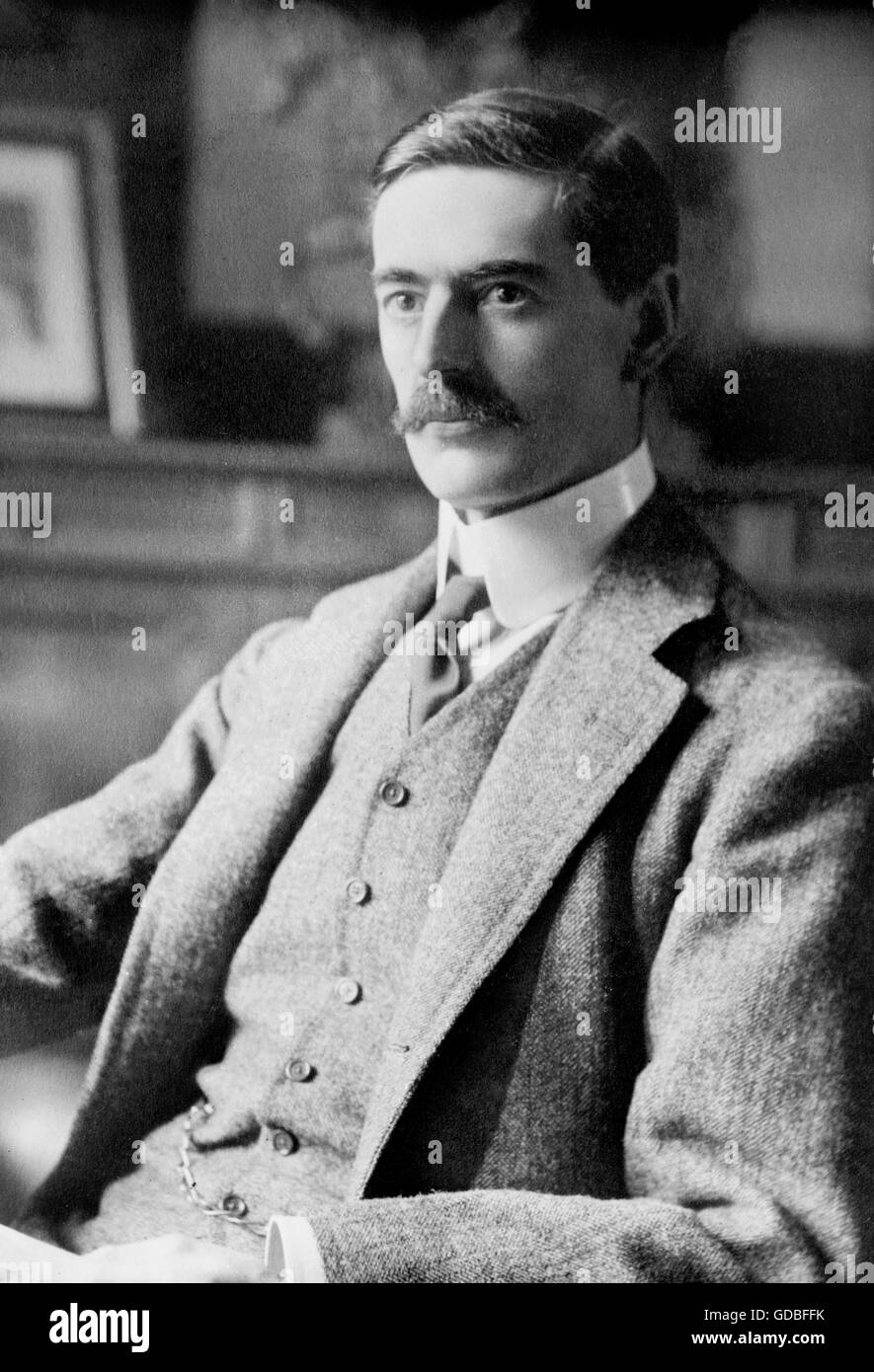 Arthur neville chamberlain 1869 1940 Banque de photographies et d ...