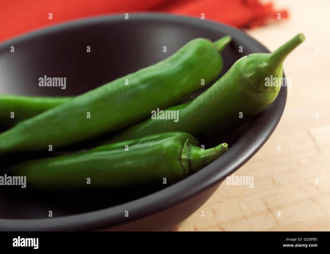 Green chili pepper capsicum annuum Banque de photographies et d’images ...