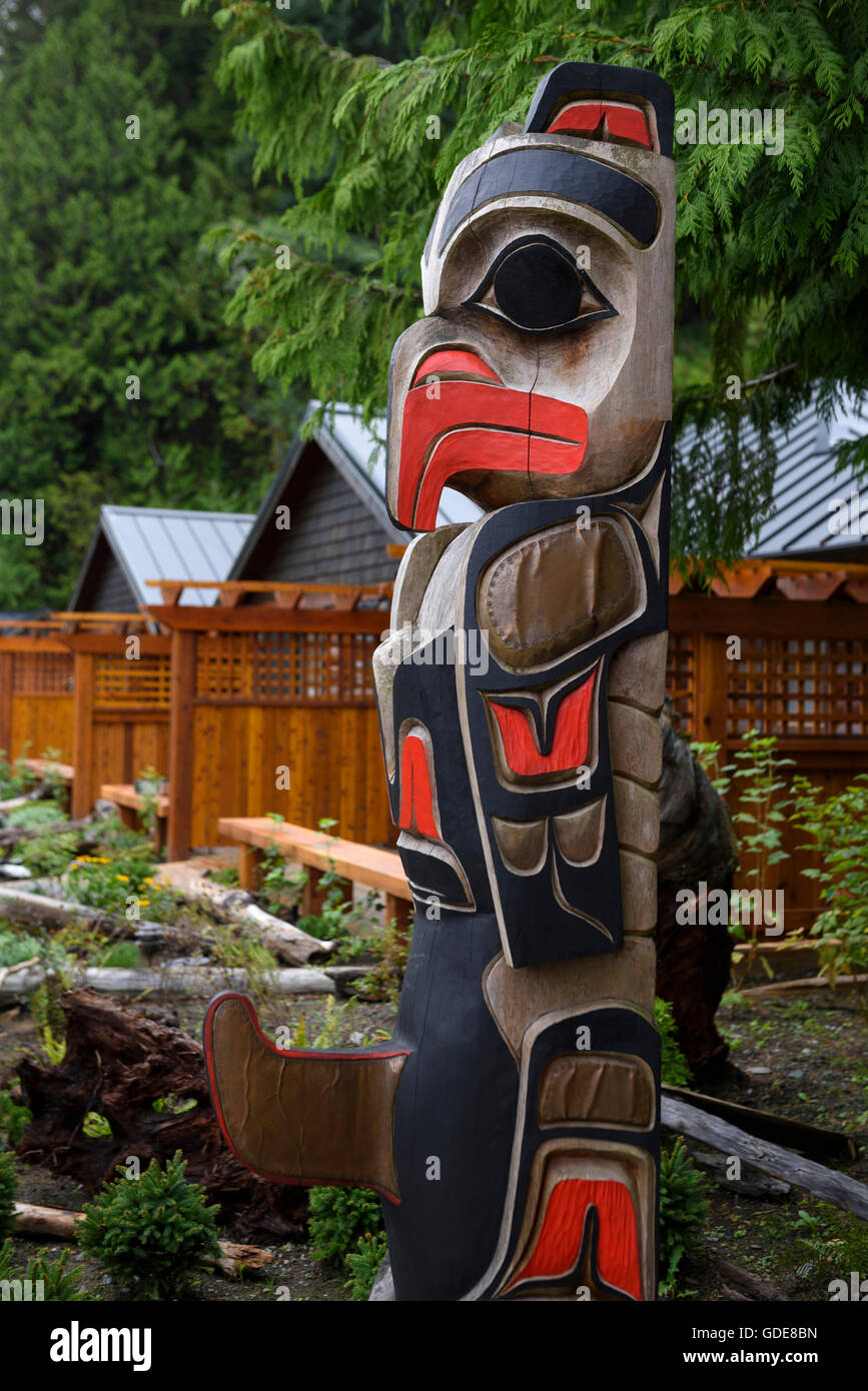 El totem Banque de photographies et d’images à haute résolution - Alamy