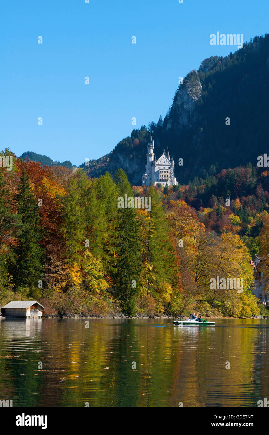 Neuschwanstein castle and lake alpsee Banque de photographies et d ...