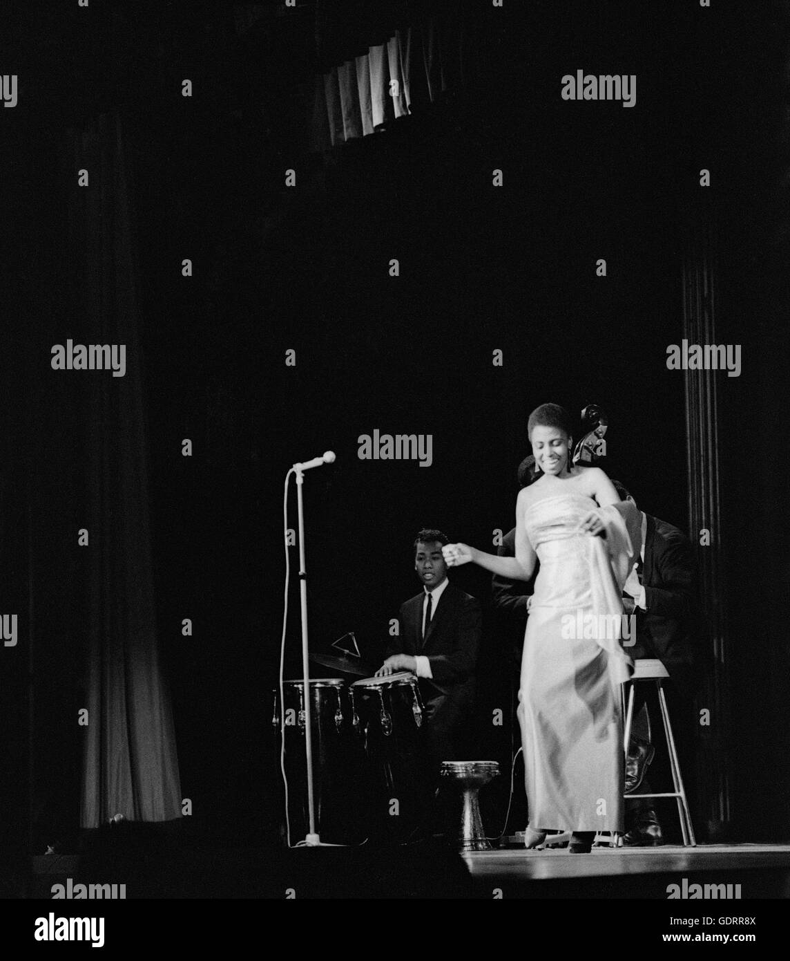 Miriam makeba Banque de photographies et d’images à haute résolution ...