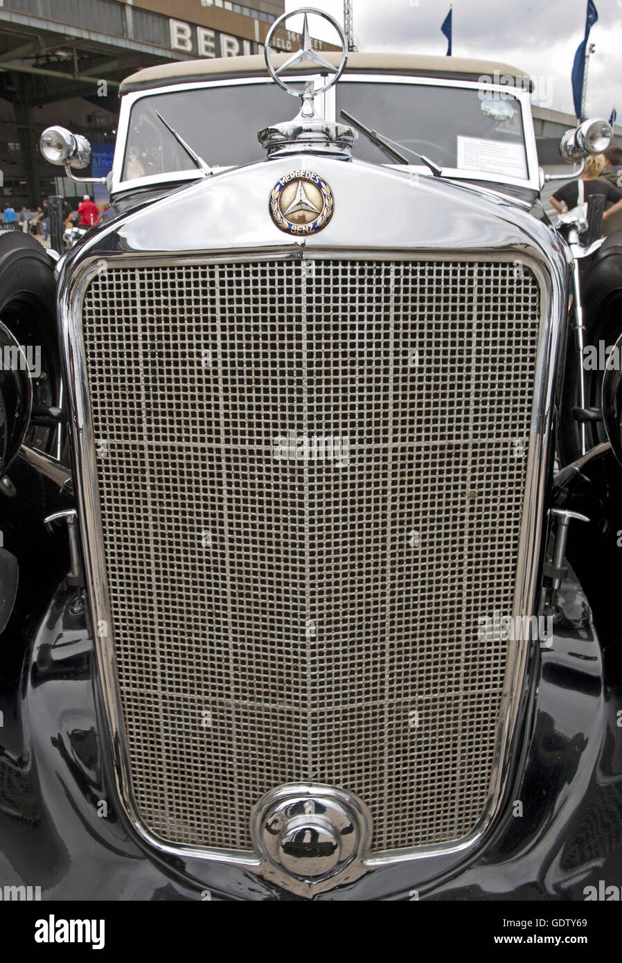 Calandre voiture classique Banque de photographies et d’images à haute ...