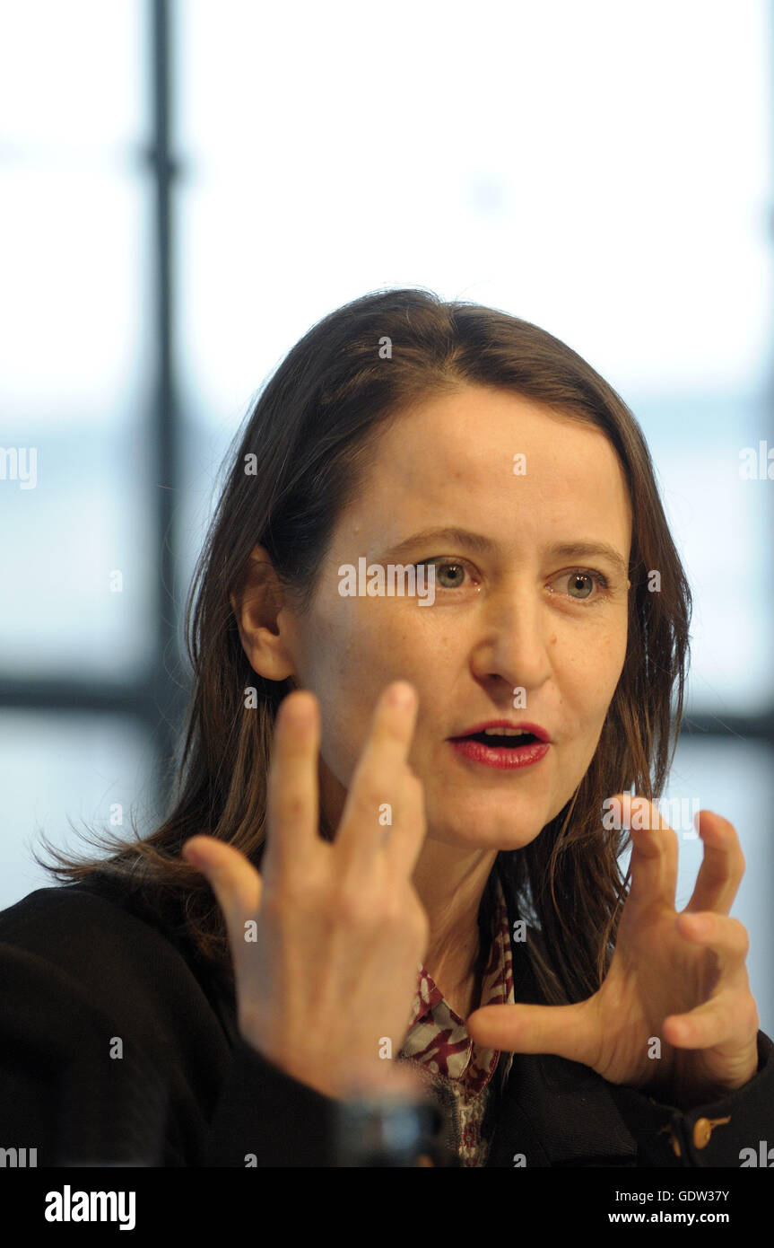 Sasha waltz Banque de photographies et d’images à haute résolution - Alamy