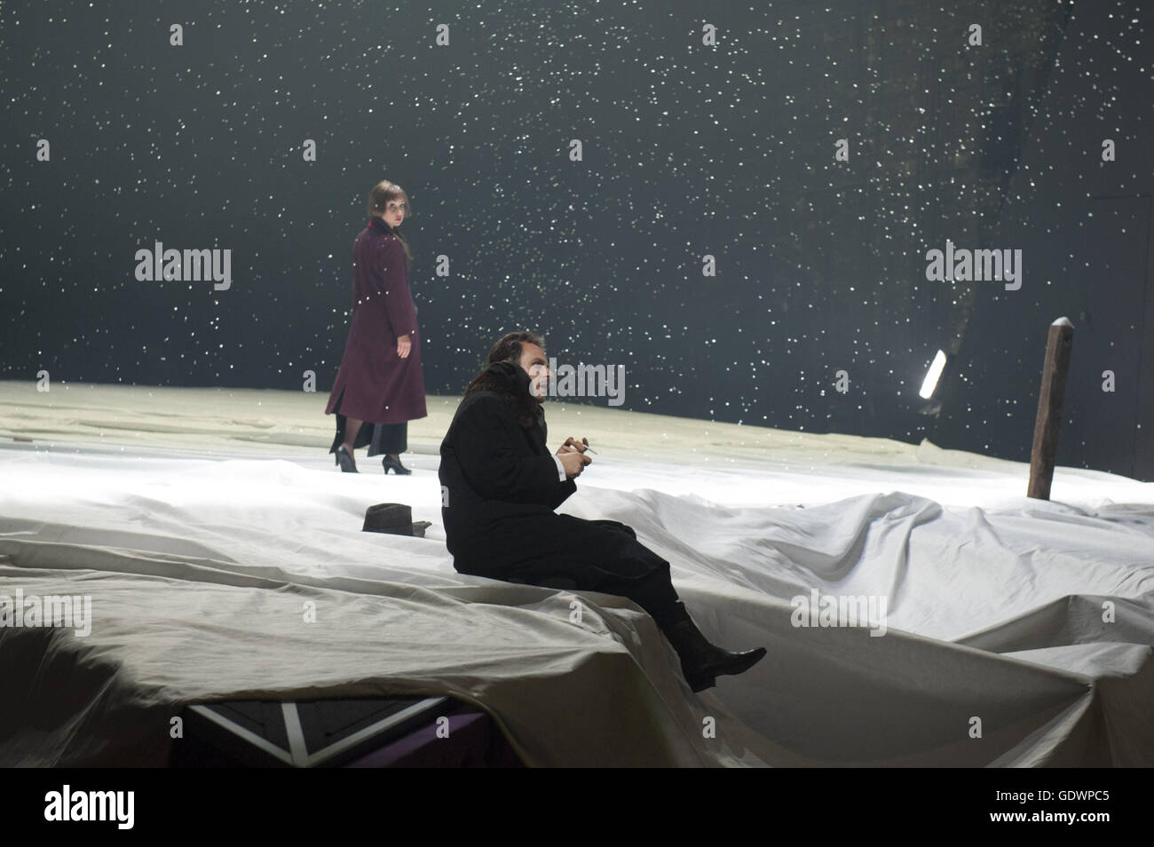 Luc bondy Banque de photographies et d’images à haute résolution - Alamy