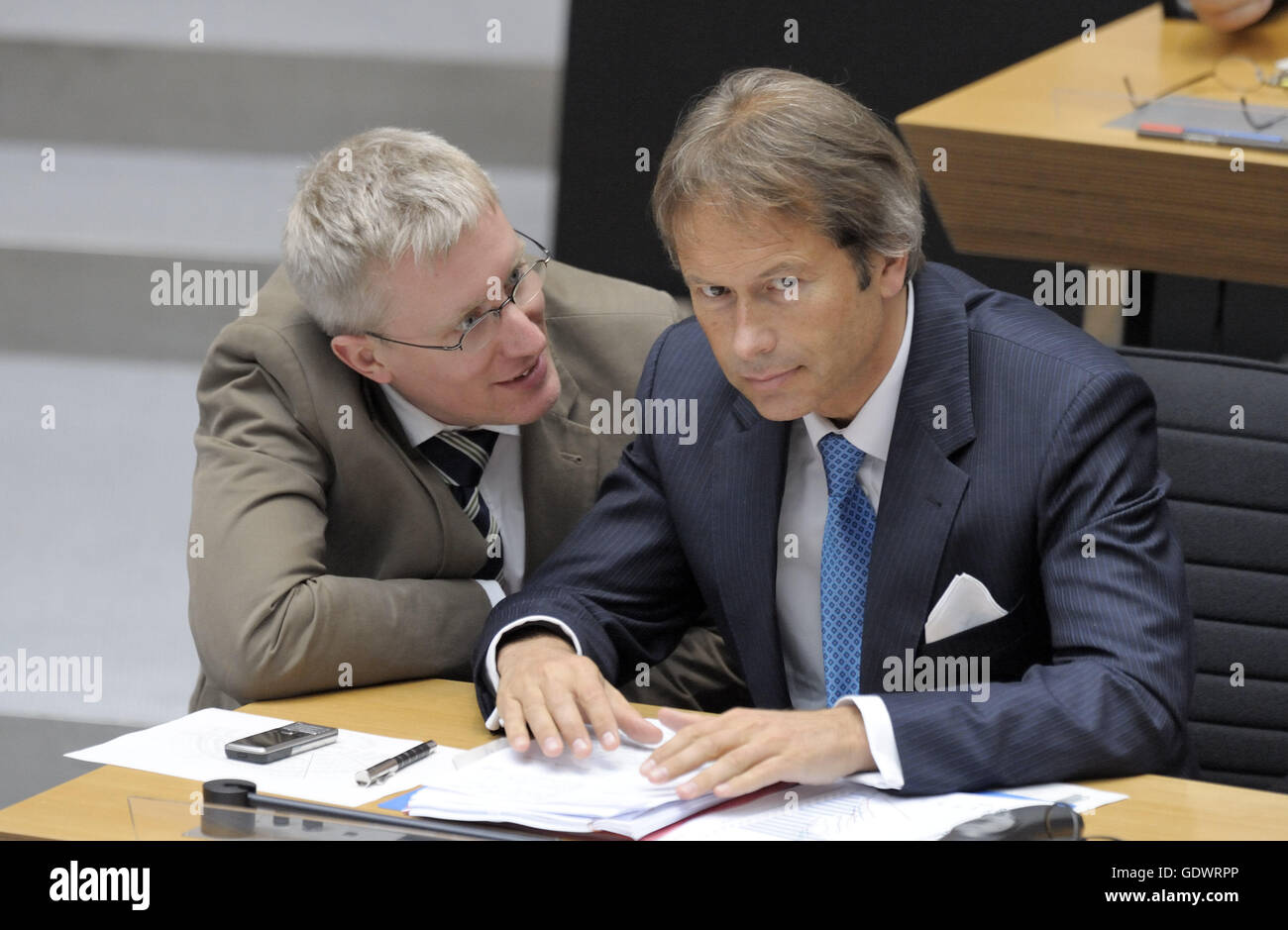 Benjamin hoff Banque de photographies et d’images à haute résolution ...