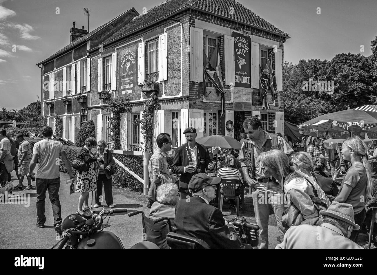 Café gondree à benouville Banque de photographies et d’images à haute ...