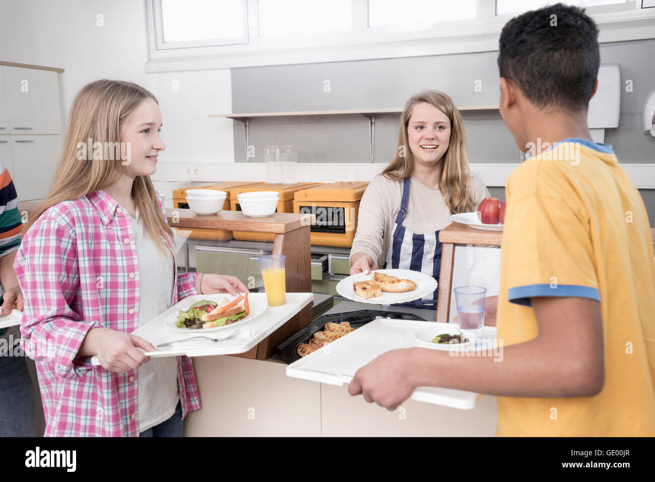 Plateau de cantine Banque de photographies et d’images à haute ...
