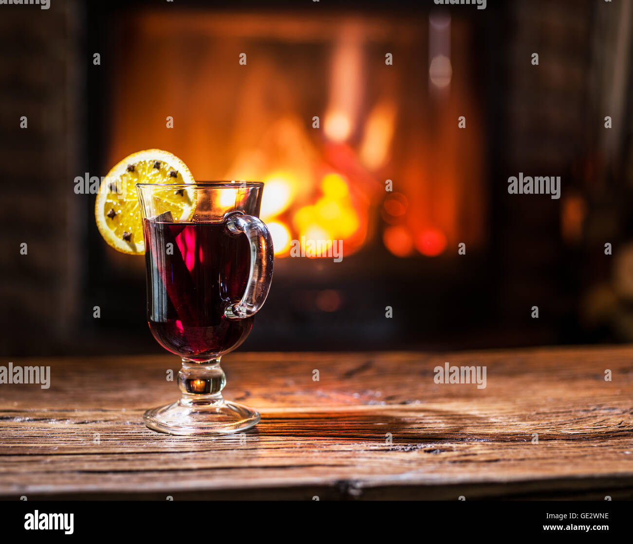 Punch au vin chaud Banque de photographies et d’images à haute ...