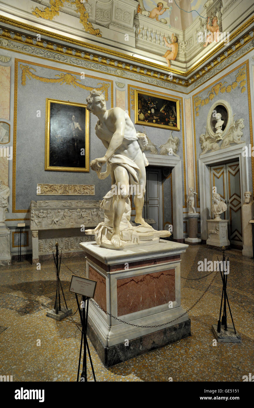 Italie, Rome, Galleria Borghese, Gian Lorenzo Bernini, statue en marbre ...