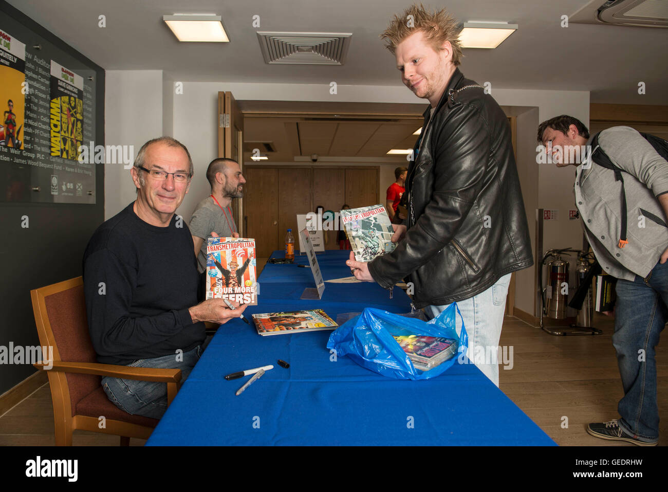 La signature de David Gibbons fans livres et bandes dessinées David ...