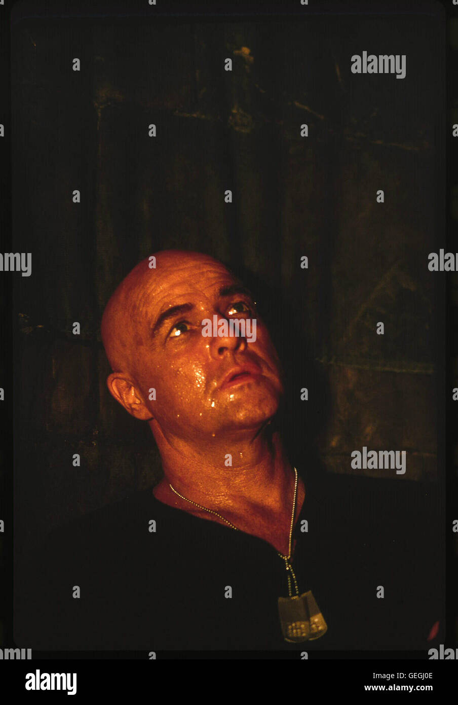 Marlon Brando le colonel Kurtz (Marlon Brando) *** légende locale ...