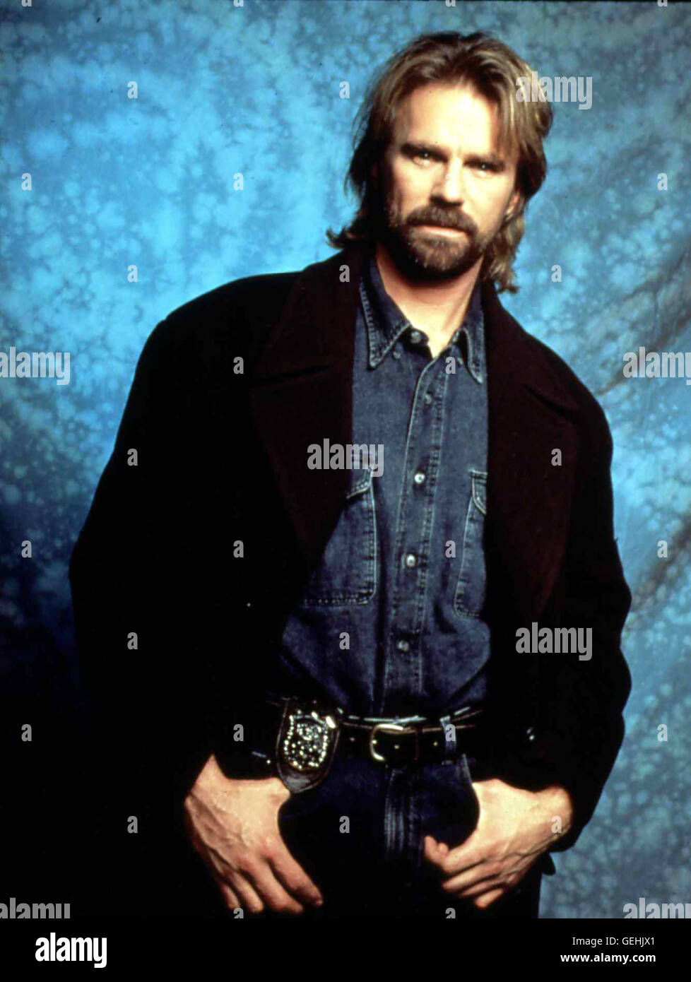 RICHARD DEAN ANDERSON, 1992 Der smarte Polizist Jack Rourke (Richard ...