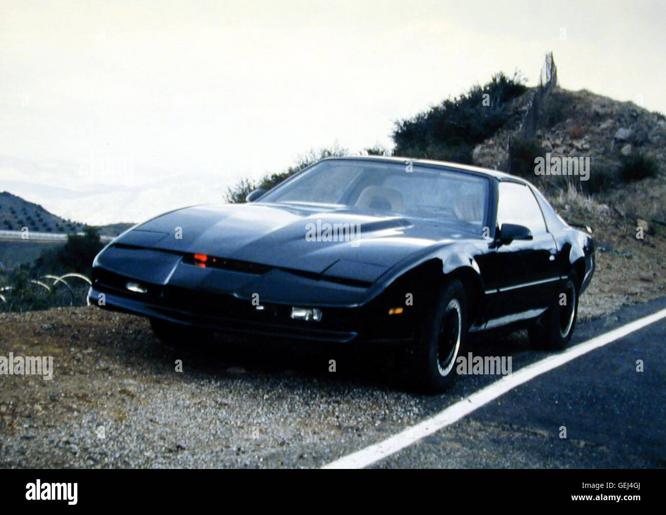 K.I.T.T - intelligent künstlich und kann sprechen - Das Auto von ...