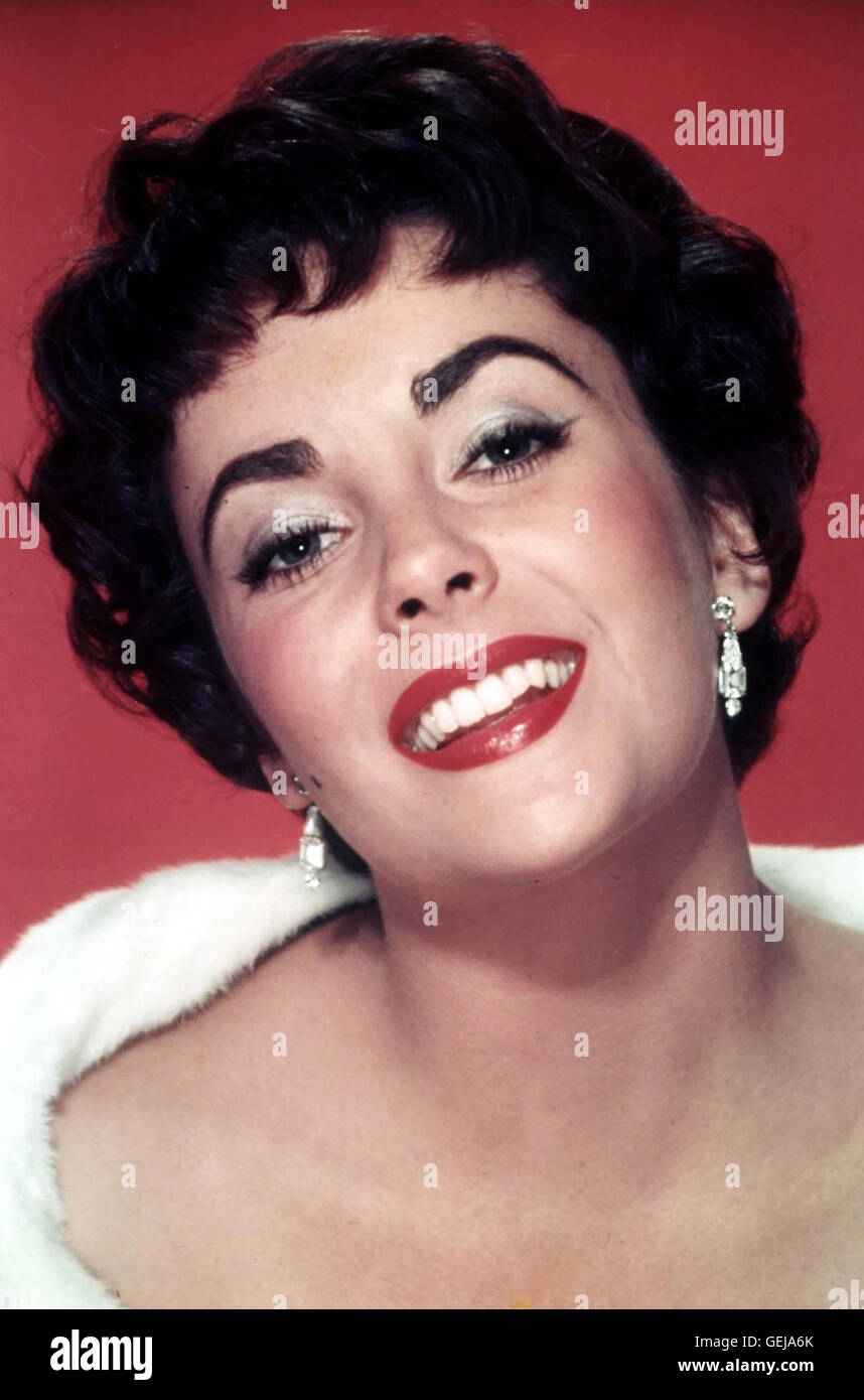 ELIZABETH TAYLOR, 40er Jahre Publicity Shot *** *** légende locale 0 ...