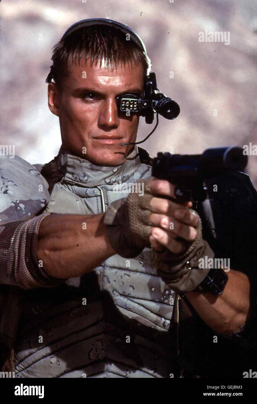Dolph Lundgren Auch Ex-Sergant Scott (Dolph Lundgren) ist alles andere ...