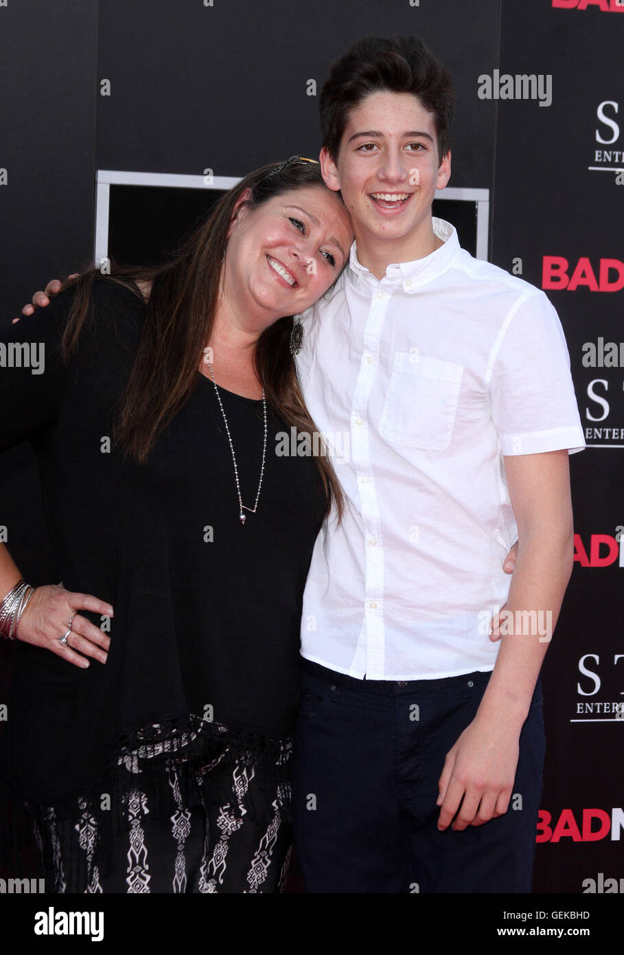 Camryn Manheim And Son Milo Banque d'image et photos - Alamy