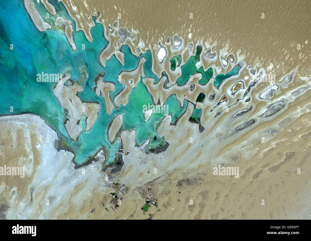 Vue satellite golfe de turkmenbashi sur la mer caspienne Banque de ...