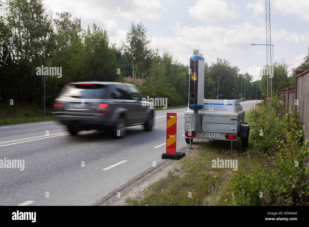 Contrôle de vitesse radar Banque de photographies et d’images à haute ...