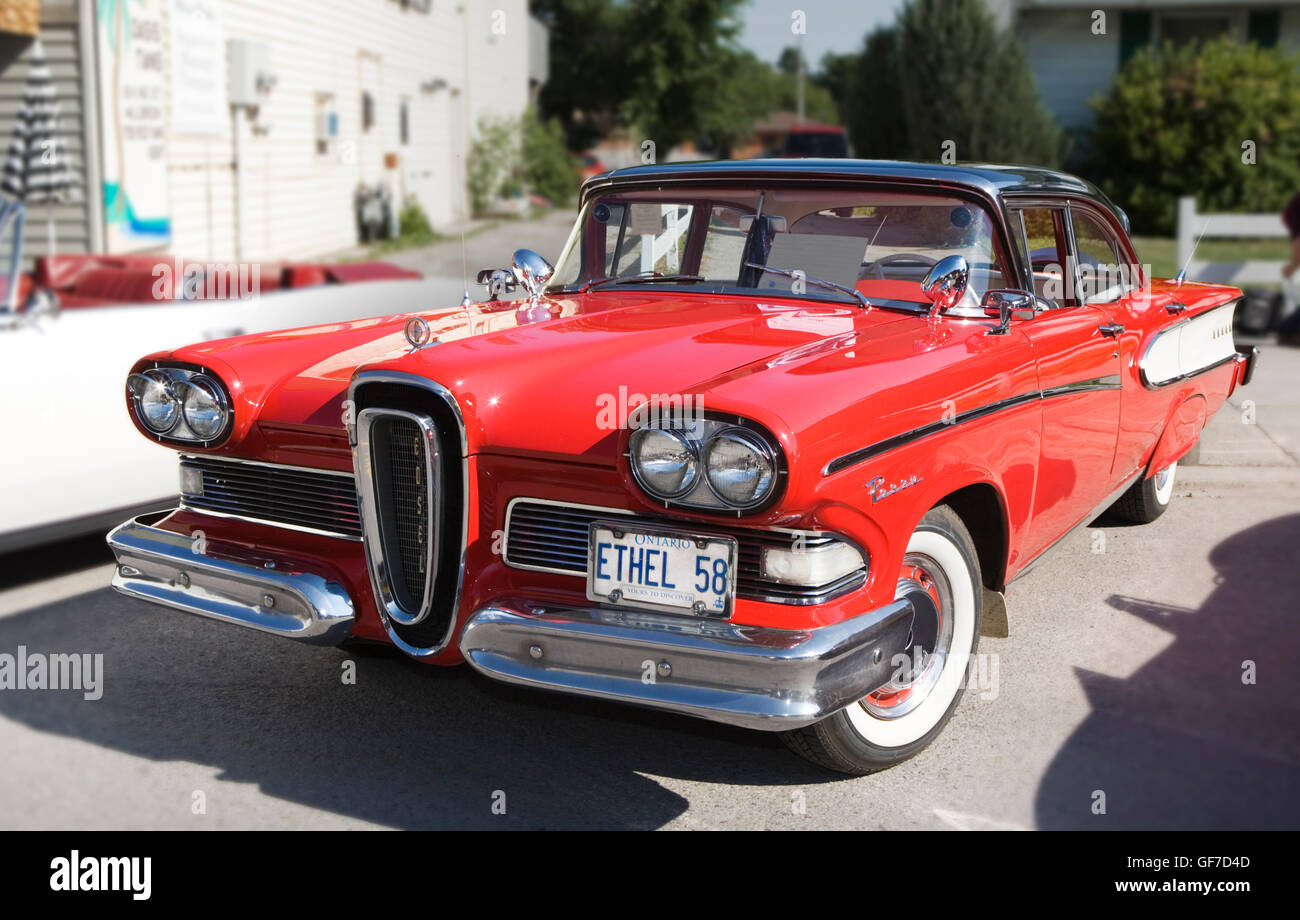 Edsel car Banque de photographies et d’images à haute résolution - Alamy
