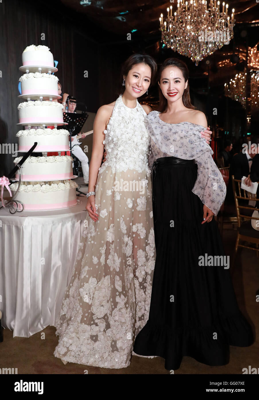 Taiwan actress singer ruby lin poses Banque de photographies et d ...