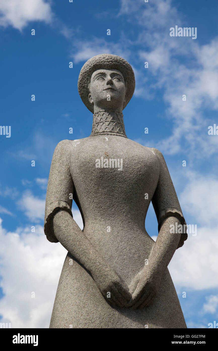 Statue de la Reine Maud par Ada Madsen (1959) dans le parc du Palais ...