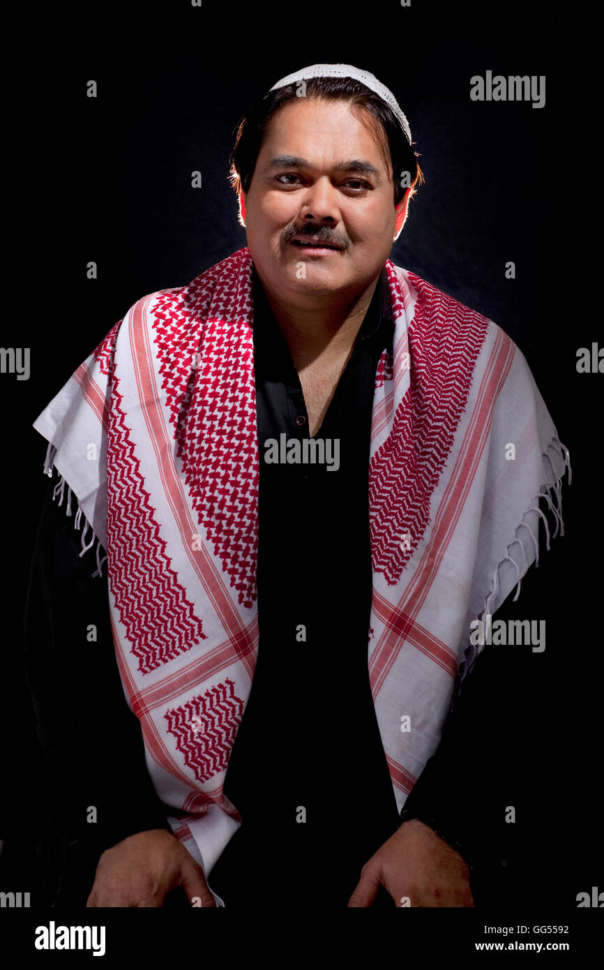 Homme islamique Banque de photographies et d’images à haute résolution ...