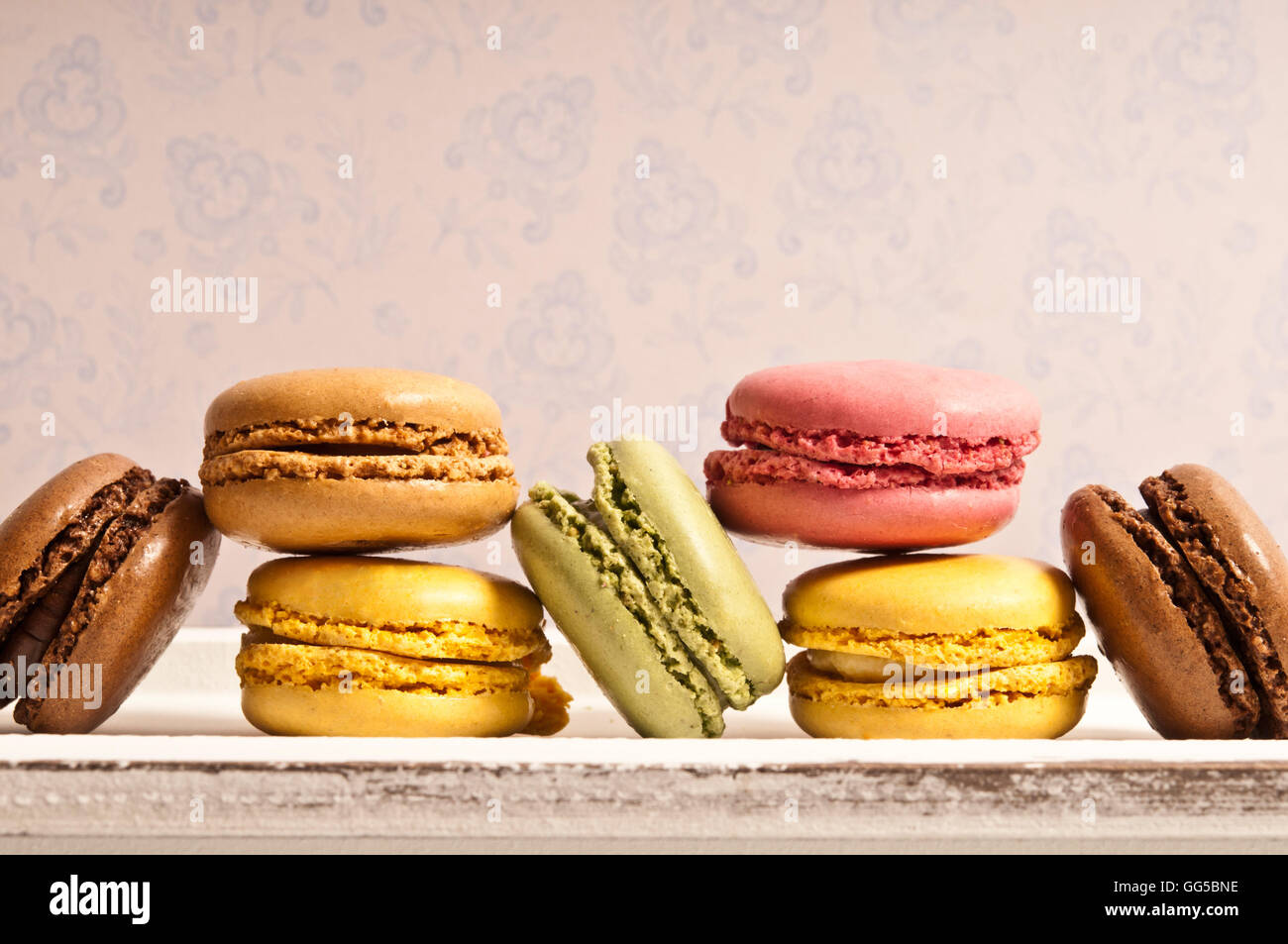 Macarons colores Banque de photographies et d’images à haute résolution ...