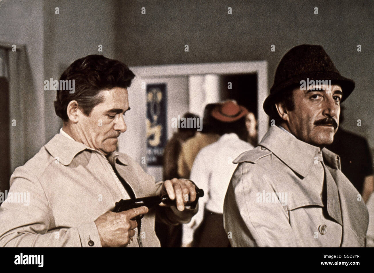 INSPEKTOR CLOUSEAU - DER BESTE MANN BEI INTERPOL / La Panthère Rose ...