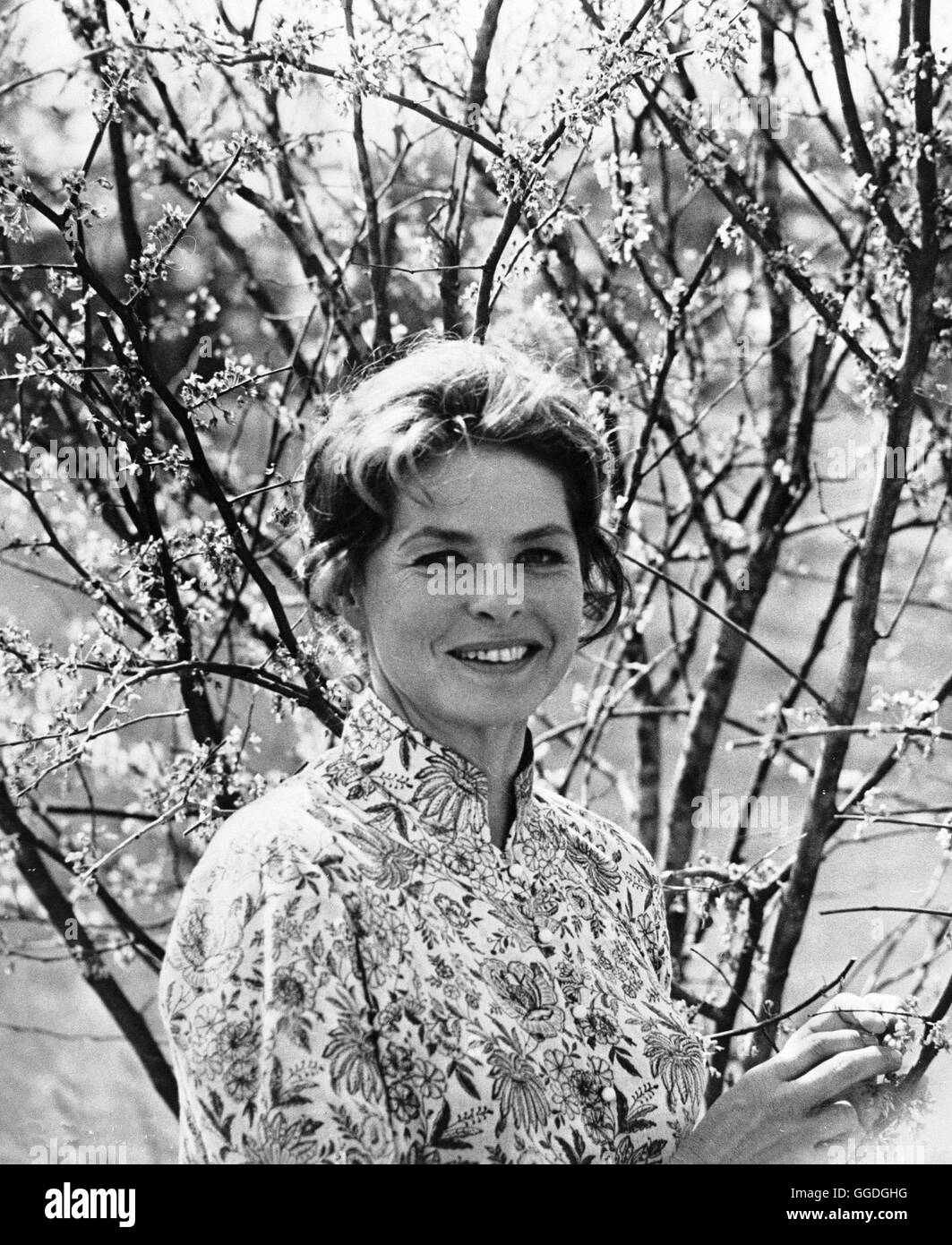 DIE FRAU DES ANDEREN / une promenade dans la pluie de printemps 1969 ...