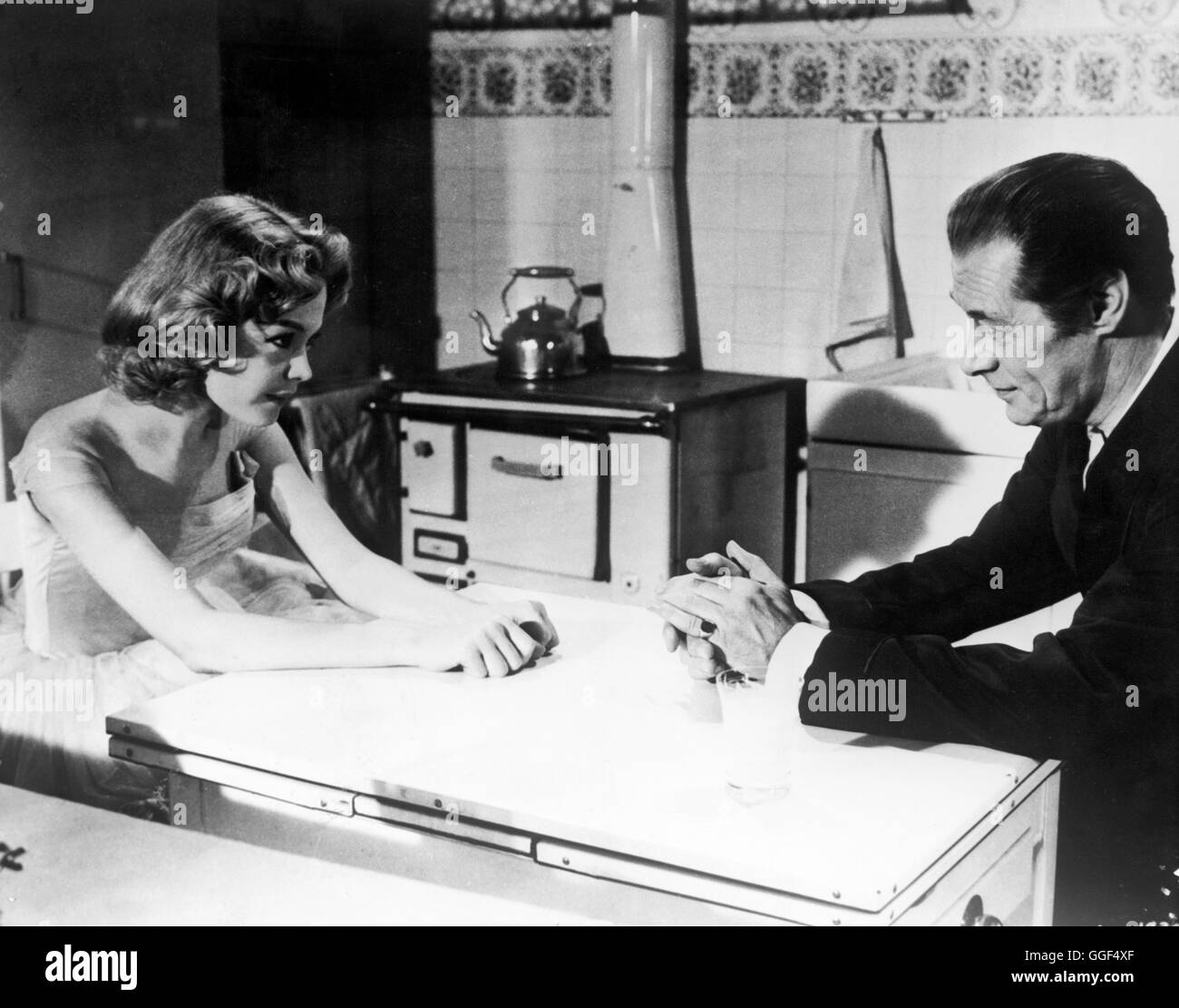 102A MAMA VON LIEBE ? / The Reluctant Debutante USA 1958 / Vincente ...