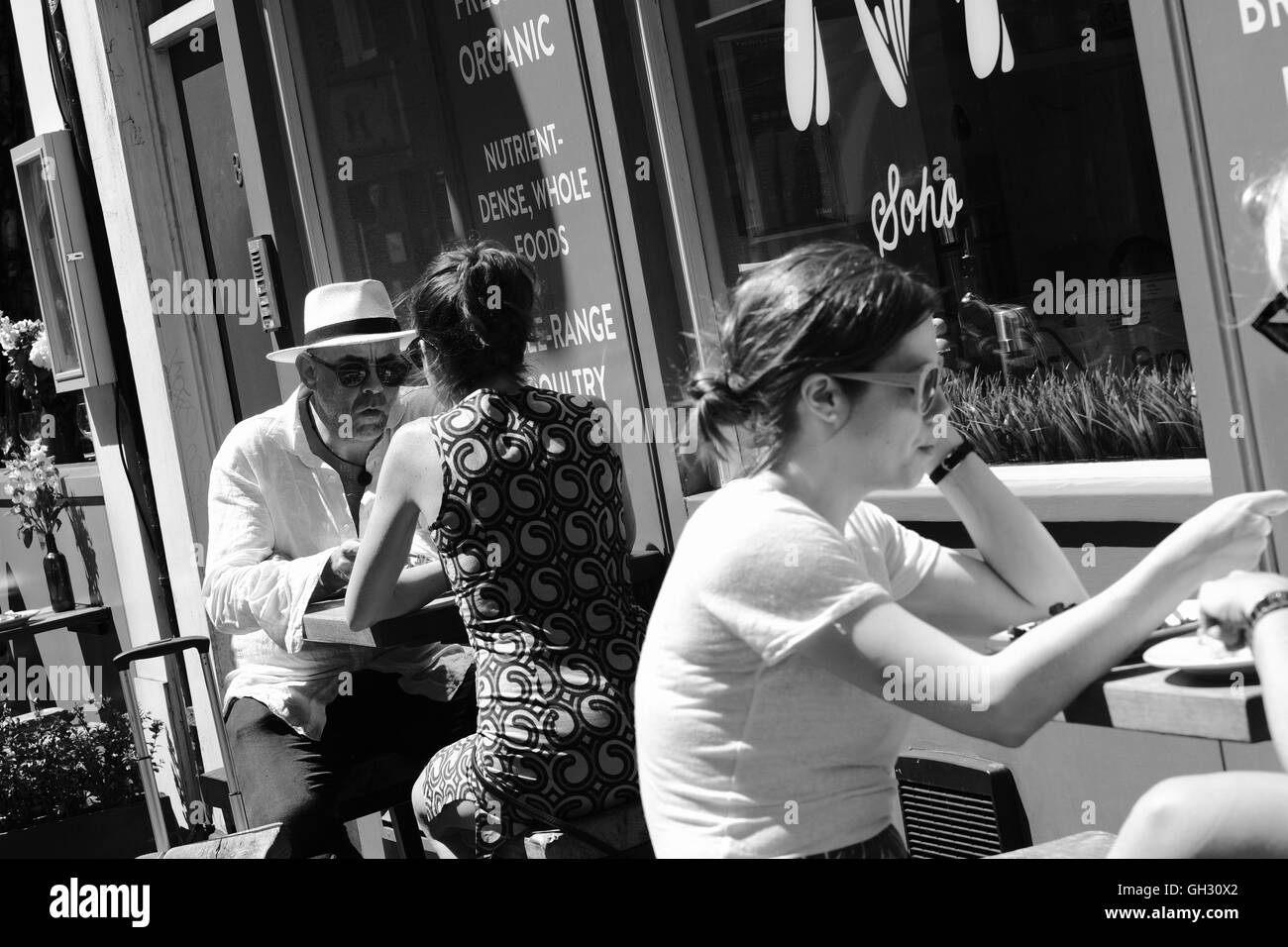 Soho street Banque de photographies et d’images à haute résolution - Alamy