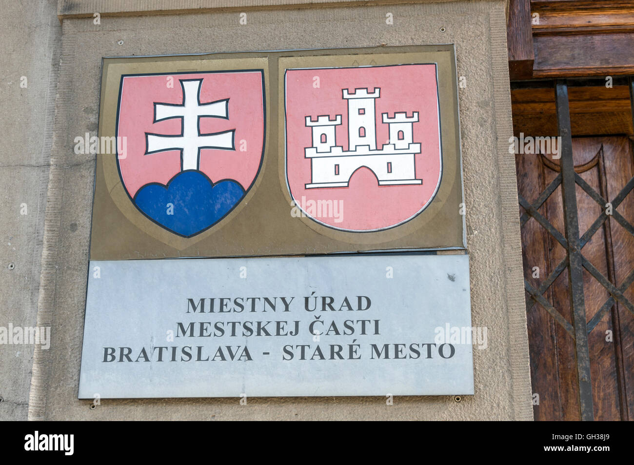 Slovak coat of arms Banque de photographies et d’images à haute ...