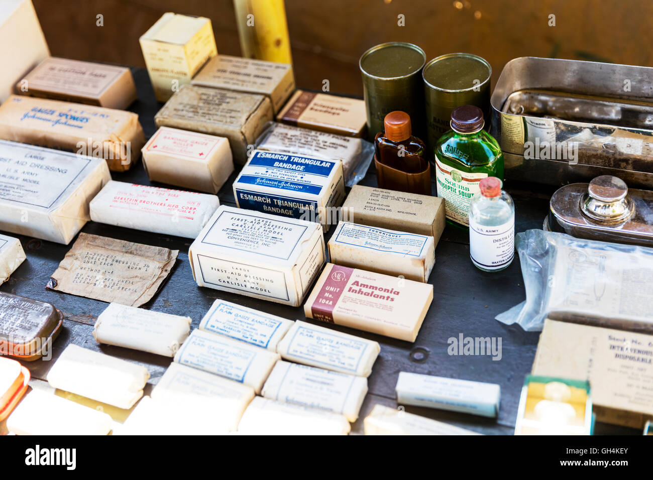 Pansements Pansements garrot d'ammoniac à partir de l'équipement de l ...