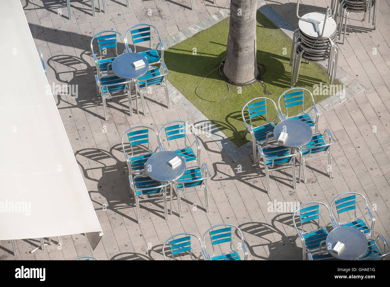 Café de trottoir vide Banque de photographies et d’images à haute ...