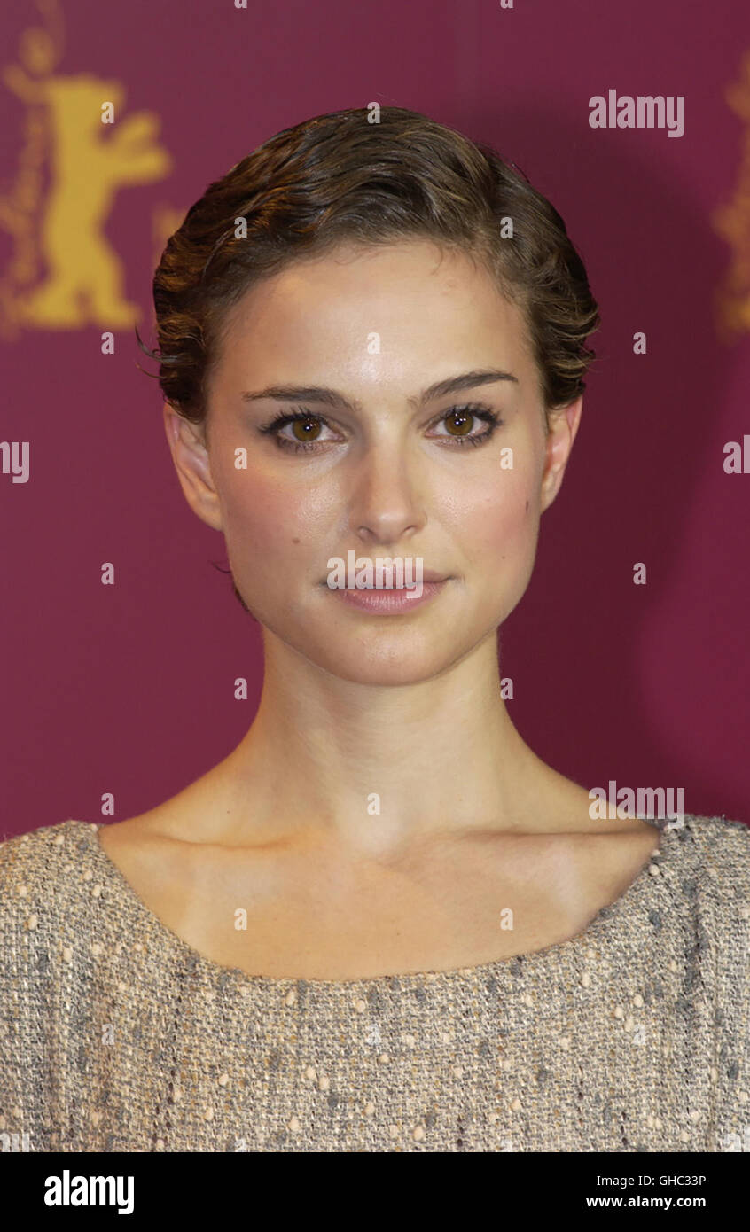Natalie portman vendetta 2006 Banque de photographies et d’images à ...